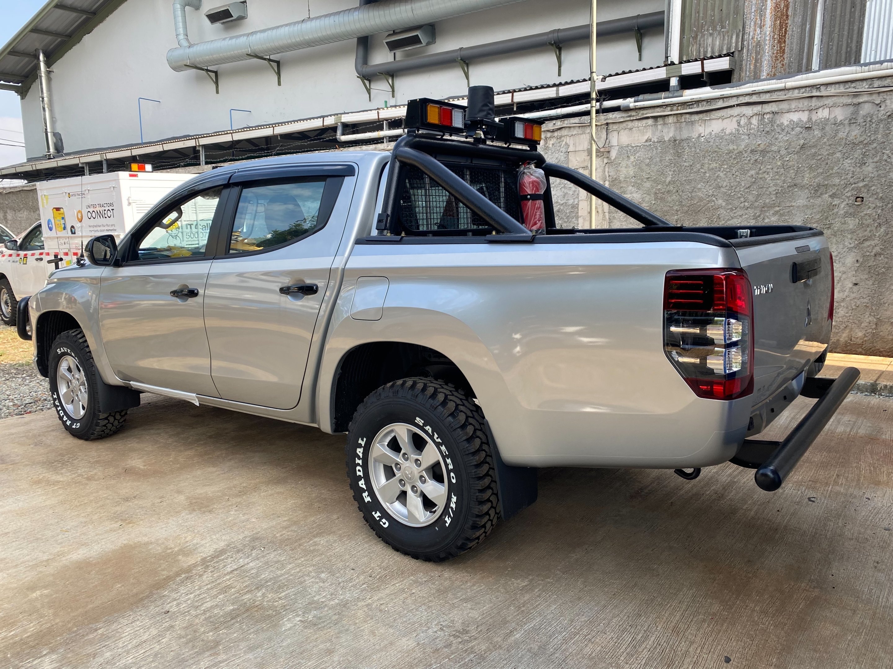 Mitsubishi Triton Silver DC | Galeri | PT. Mustika Adi Sejahtera