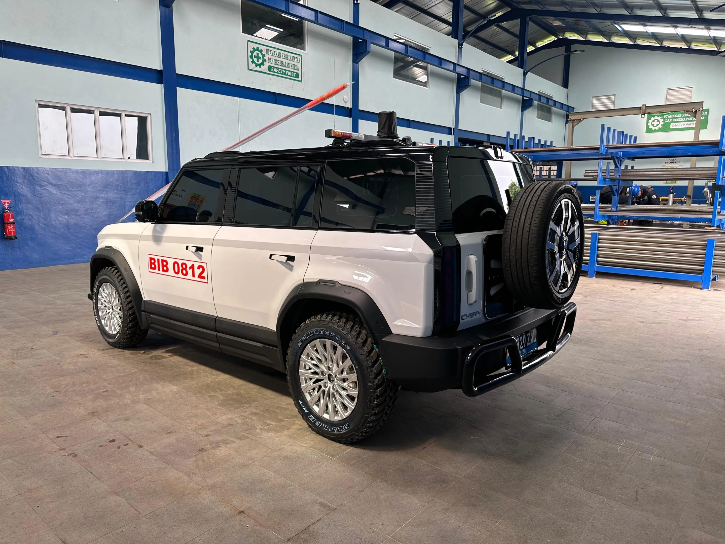 Chery J6 with Front Bumper & Rear Bumper Razor 4x4 | Galeri | PT. Mustika Adi Sejahtera